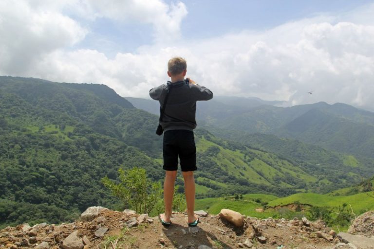 12 reasons why you should go on a road trip